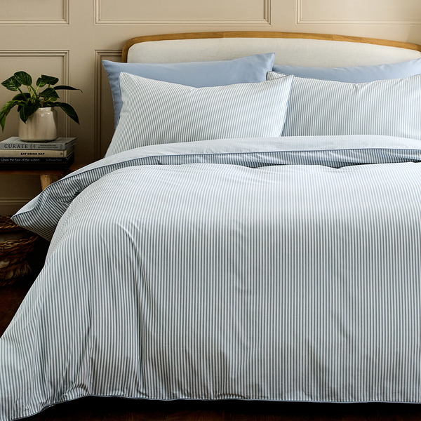 Sky Blue Striped Bedding Set – Dip & Doze
