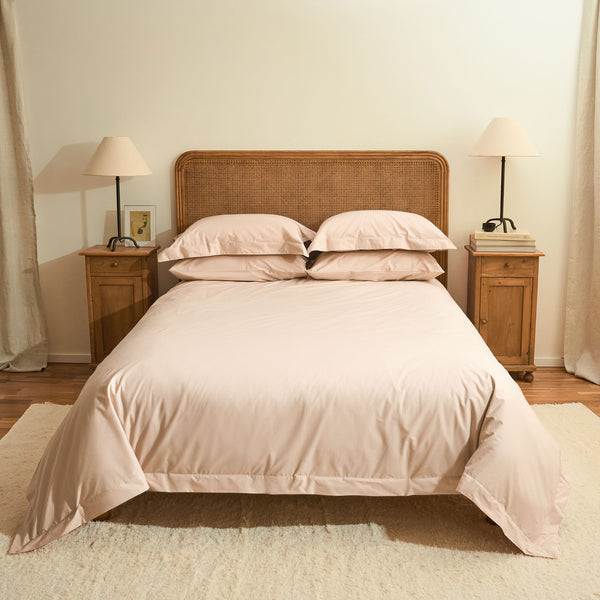Dusky Pink Edged Bedding Set – Dip & Doze